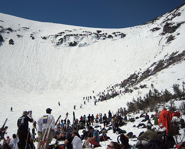 Tuckerman Ravine – RetroSki 2024-2025